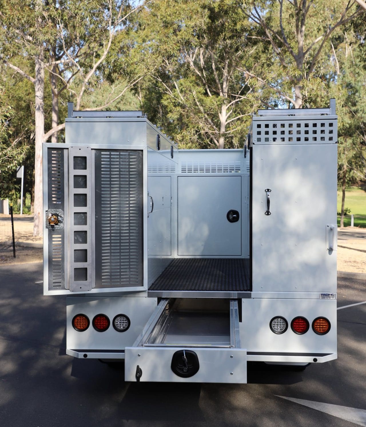 Truck Service Bodies Sydney | Aluminium | Custom